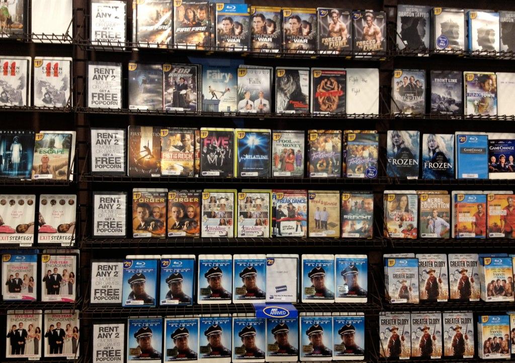 Blockbuster Stores: And Then There Were Three - Honolulu Civil Beat