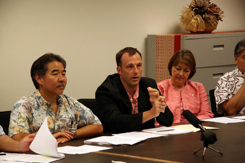 Hawaii Senator Vows To Fix Ethics Exemption That Spared Him - Honolulu ...