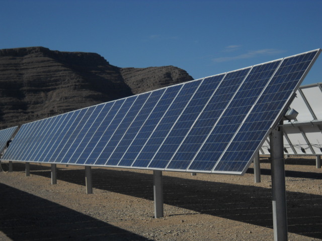 How Solar Farms On Mountain Slopes Could Help Hawaii Meet Food ...