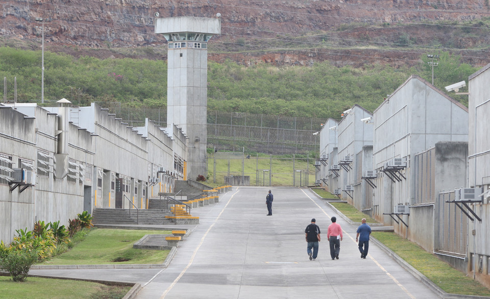 Death Of An 87-Year-Old Inmate At Halawa Prison Was Covid-Related ...