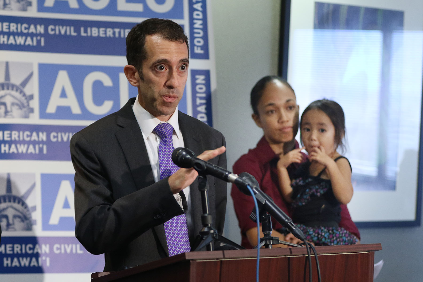 Lawsuit Filed Over Seizure of Homeless People's Property - Honolulu ...