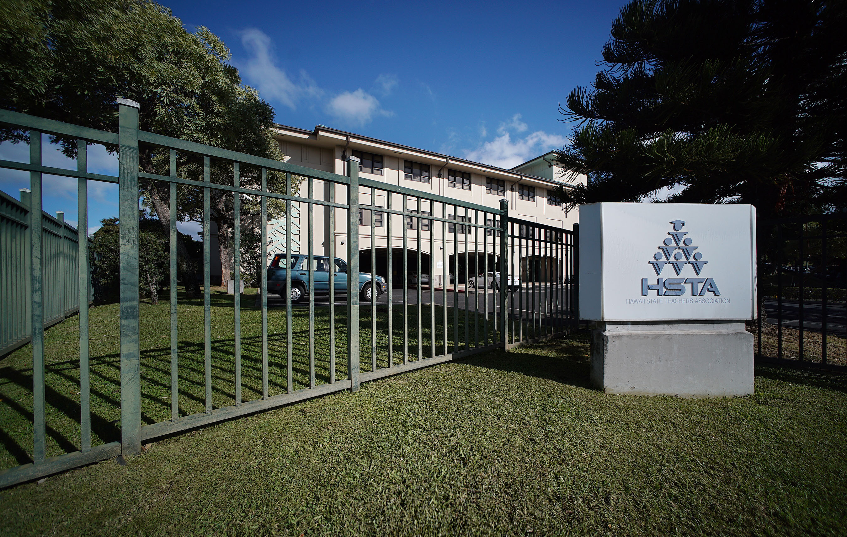Hawaii Long Overdue For Paid Family Leave - Honolulu Civil Beat