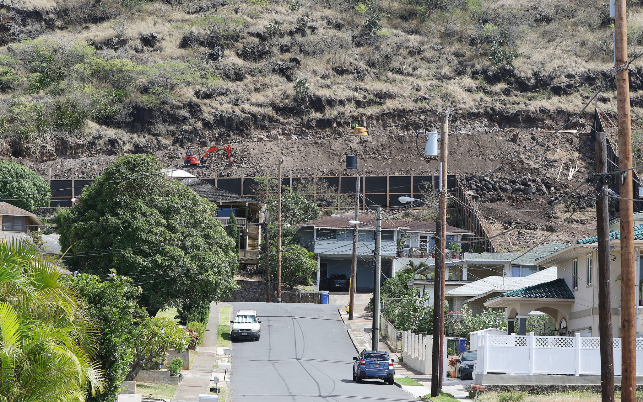 Aina Haina Residents Nervous About Hillside Development - Honolulu ...