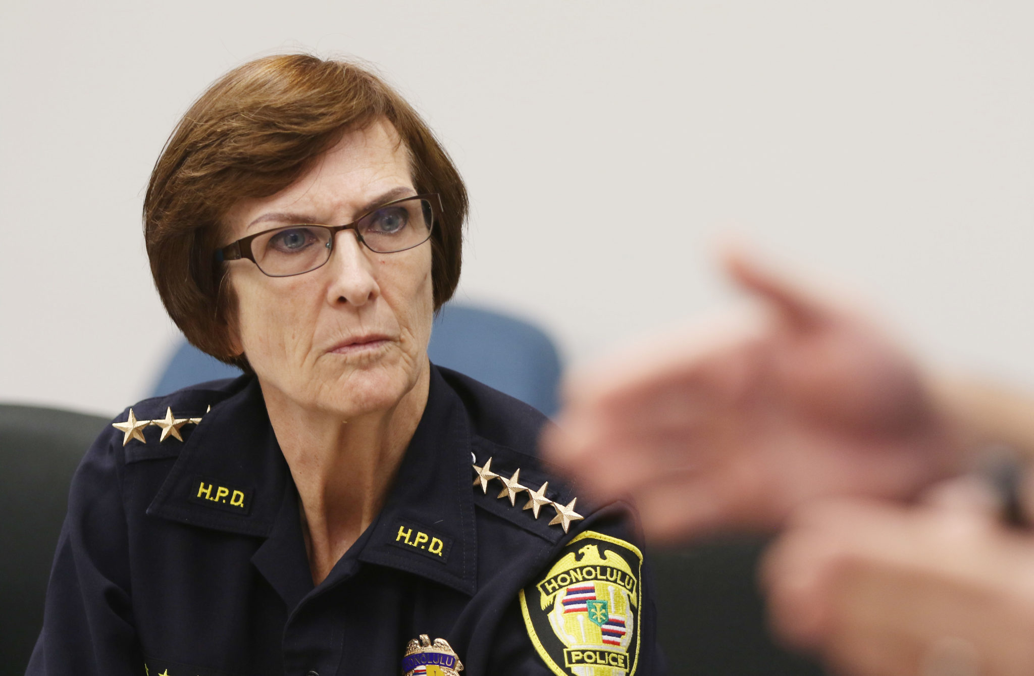 Honolulu Cop Fired For Domestic Violence Gets His Job Back - Honolulu ...