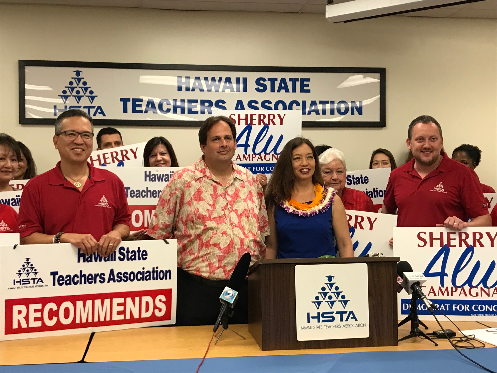 Sherry Campagna's Quest To Unseat Hawaii's Most Popular Politician ...