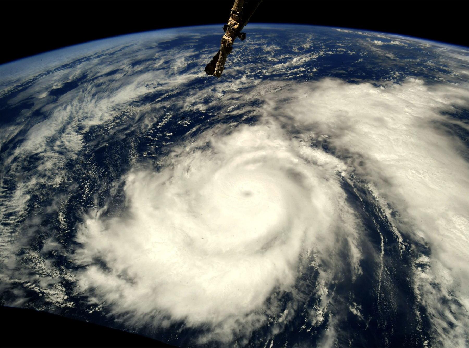Hurricane Hector Still Expected To Stay South Of Hawaii - Honolulu ...