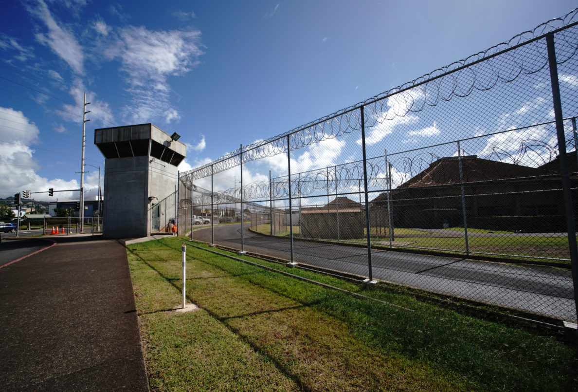 Covid-19 Is Surging Again At Hawaii Prisons. The Oahu Jail Is ...