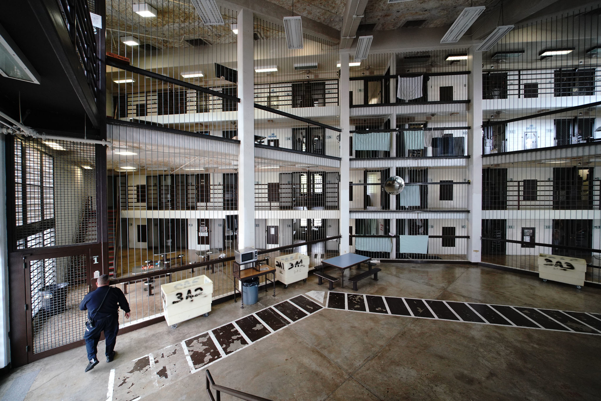 Will Hawaii’s 2nd Wave Of Infections Start In Our Prisons? - Honolulu ...