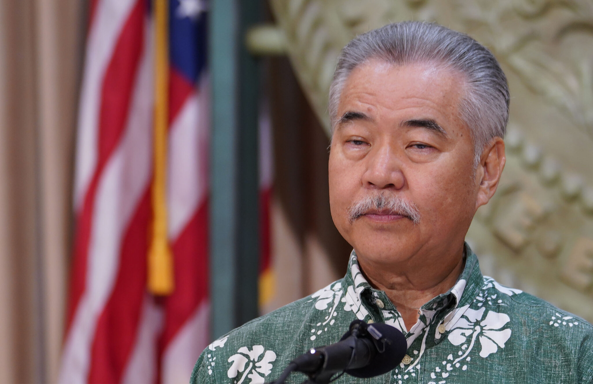 Hawaii Governor To Furlough State Workers Beginning In January ...