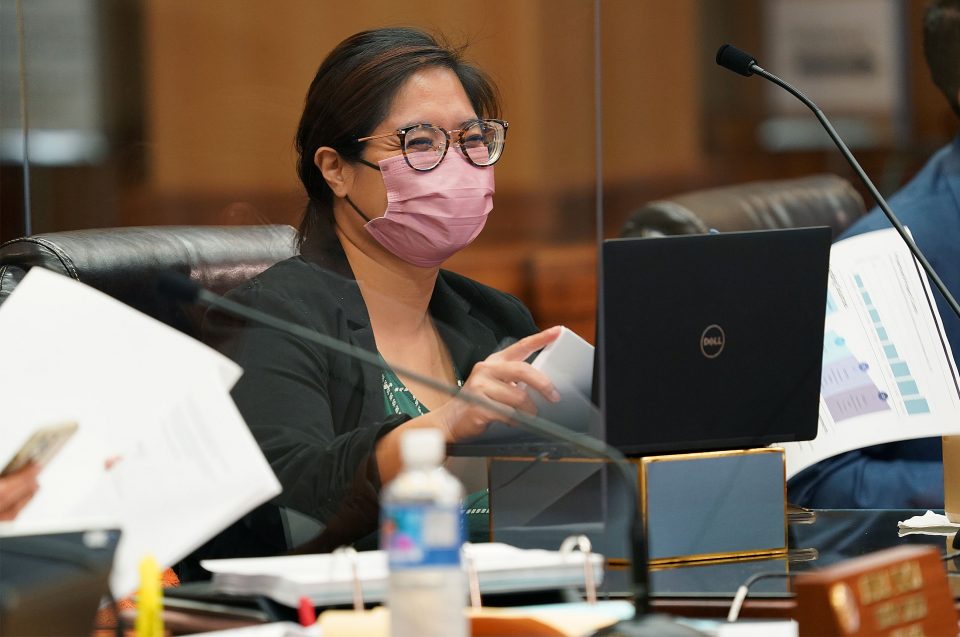 Honolulu Mayor's Budget Proposal Includes No Tax Rate Or Fee Hikes ...