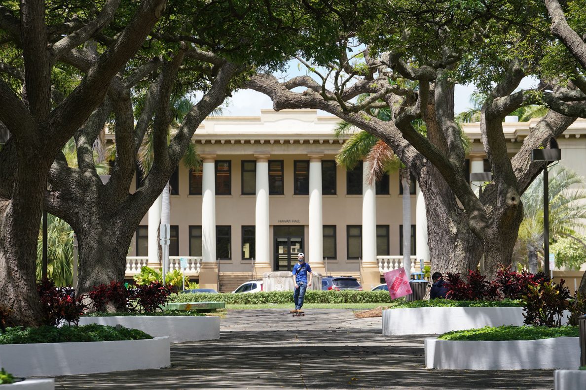 Hawaii DOE Faces Roadblocks, Delays In Spending $2 Billion For School ...