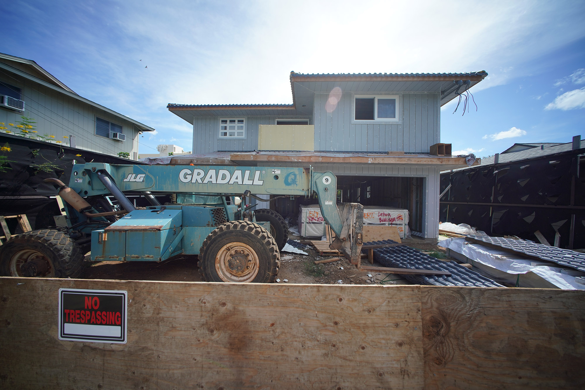 Honolulu's Building Permit Delays: A 'Nightmare' Decades In The Making ...
