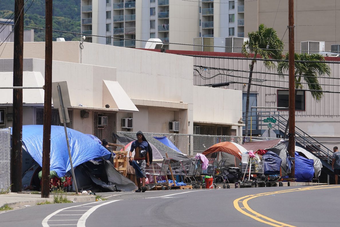 Hawaii Would Pay To Fly Homeless People Back Home Under New Bill ...