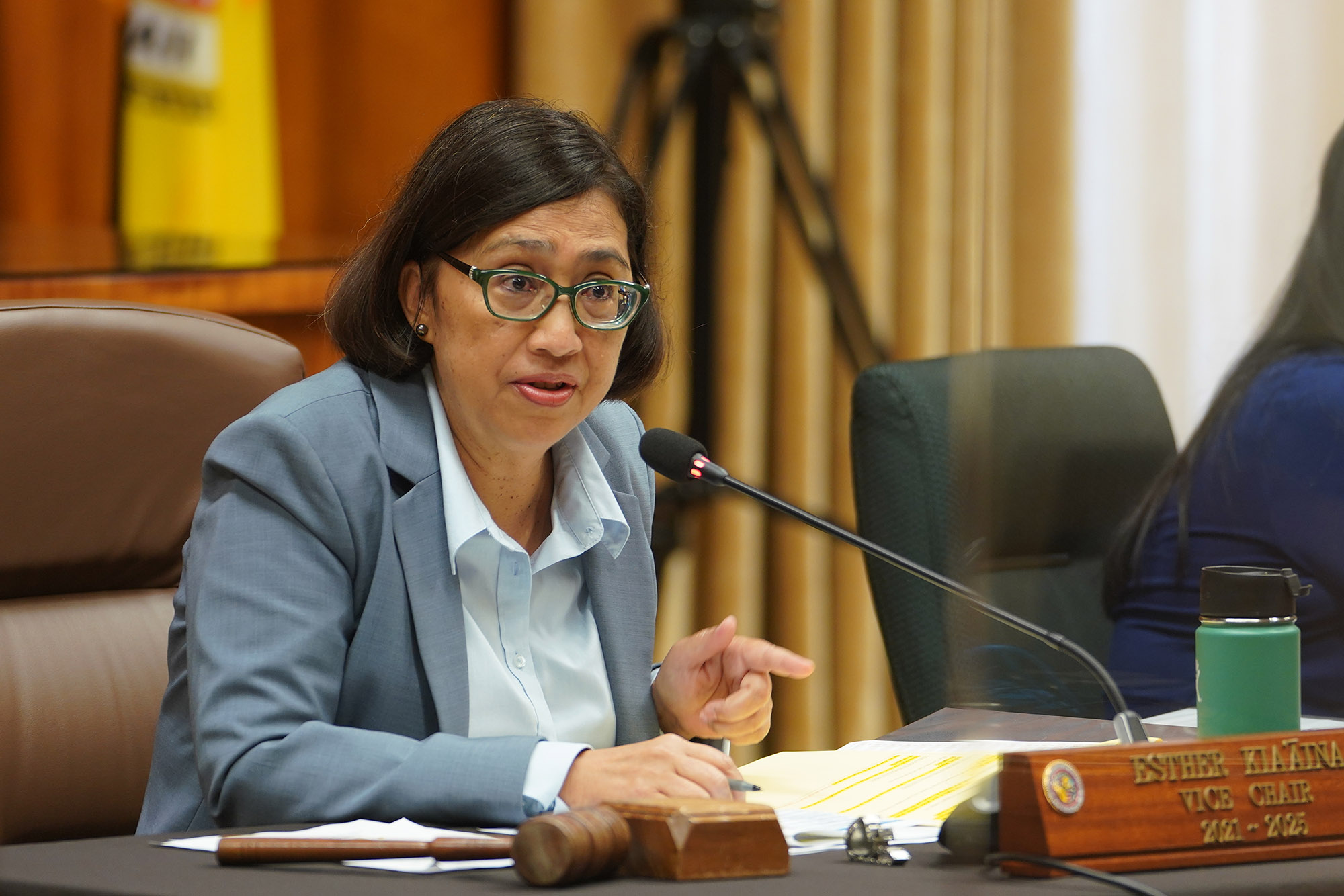 Honolulu Council Members Seek To Make The Chamber A Full-Time Job Amid ...