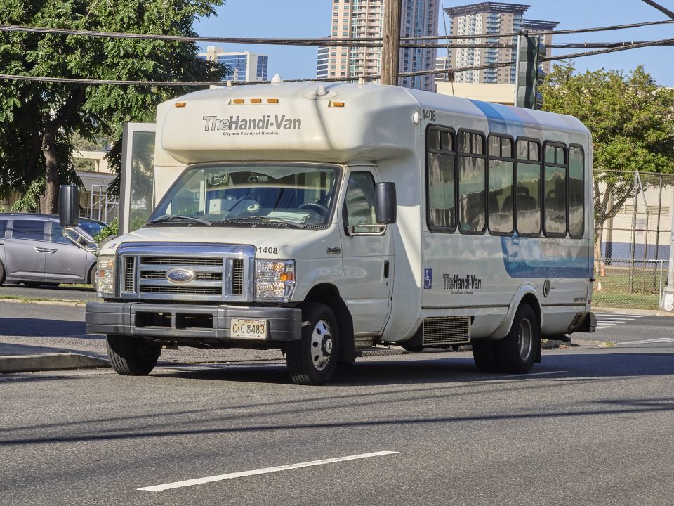 New DOJ Deal Means Honolulu Handi-Van Riders Can't Get Stuck On Hold ...