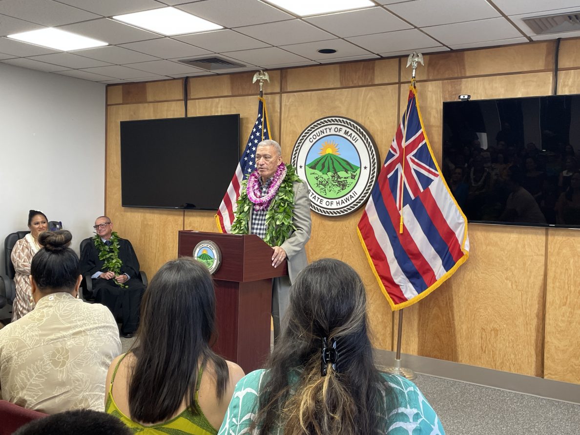Inauguration Day In Maui County: 'Ready To Go To Work' - Honolulu Civil ...
