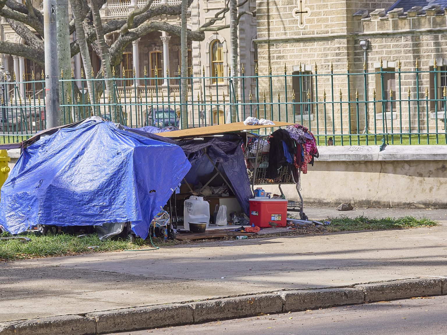 Oahu Sees Alarming Increase In Number Of Homeless Seniors - Honolulu ...