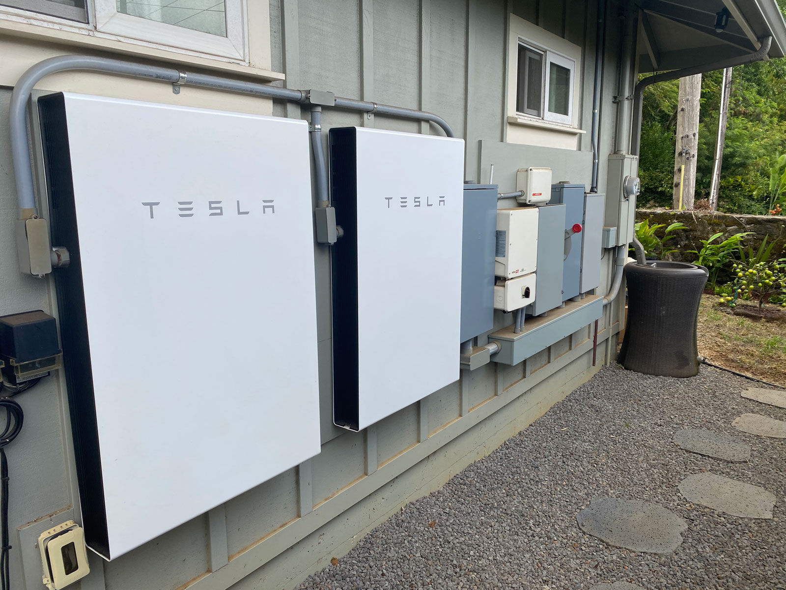 Changes To Hawaii’s Home Battery Program Could Hinder Its Clean Energy ...