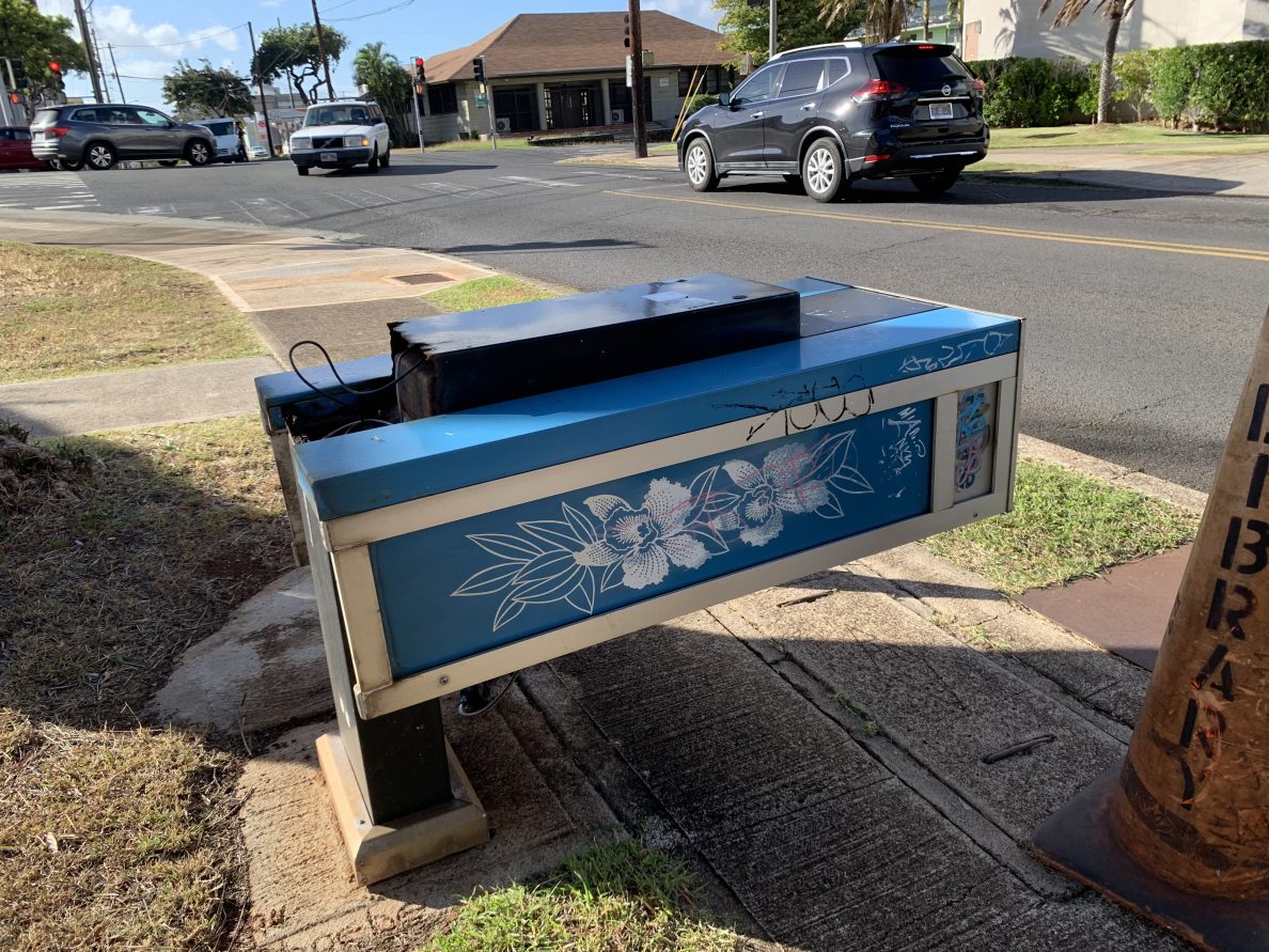 John Hill: The Strange, Slipshod Demise Of Hawaii's Pay Phones ...