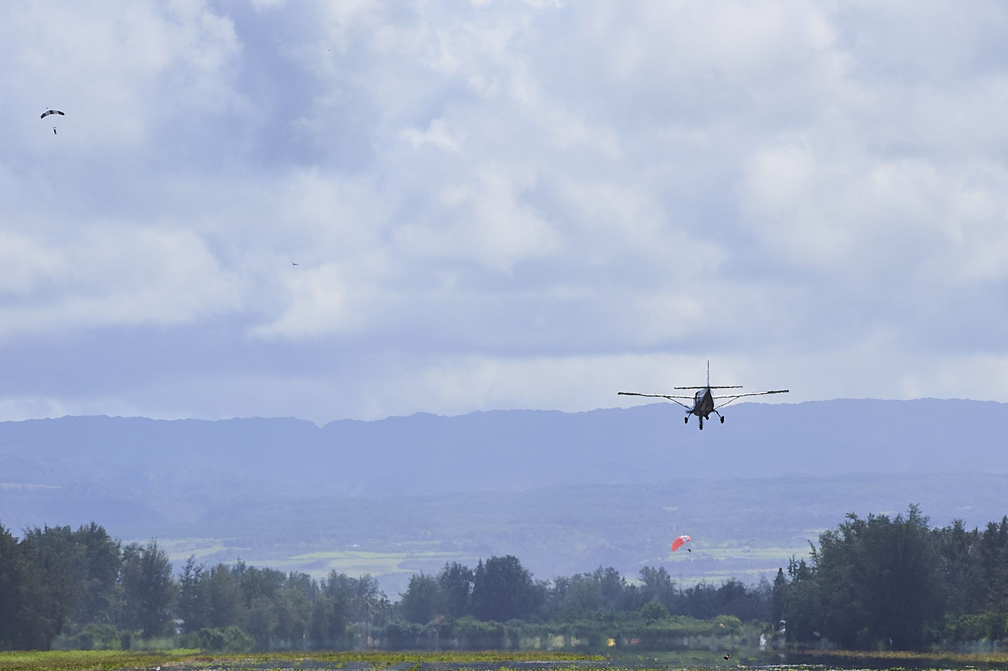 Long-Term Lease, Water Deal Saves The North Shore's Airfield From ...