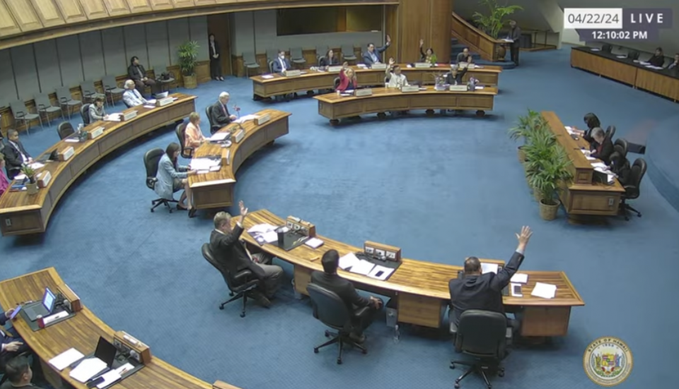 Hawaii Senate Kills ‘De Facto’ Weed Legalization - Honolulu Civil Beat