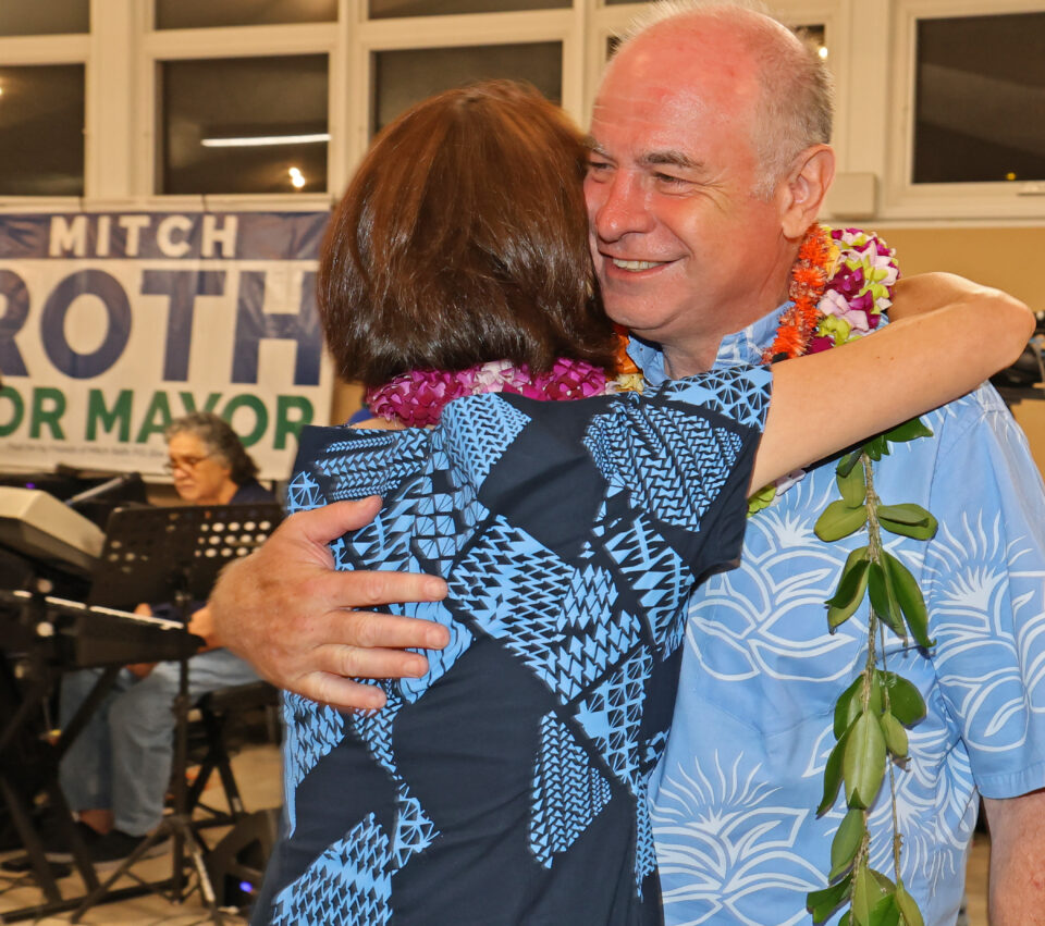 Big Island Mayor Mitch Roth And Kimo Alameda Are Headed To A Runoff ...
