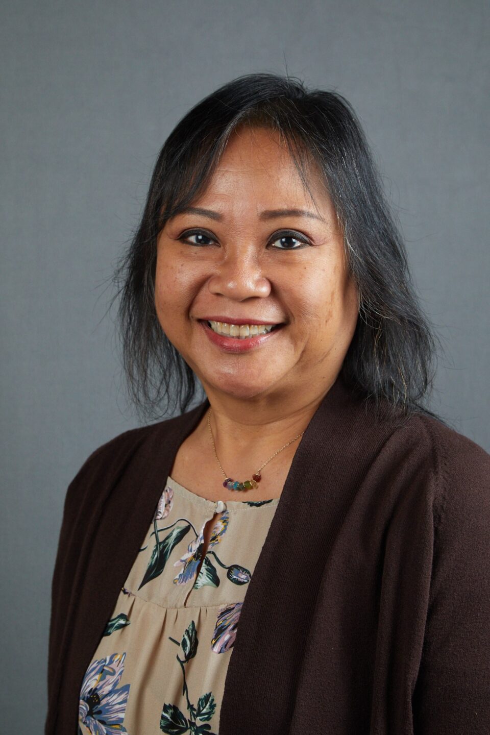 Hawaiʻi Foster System In Crisis: Kids Still Sleeping In Offices, Hotels - Honolulu Civil Beat