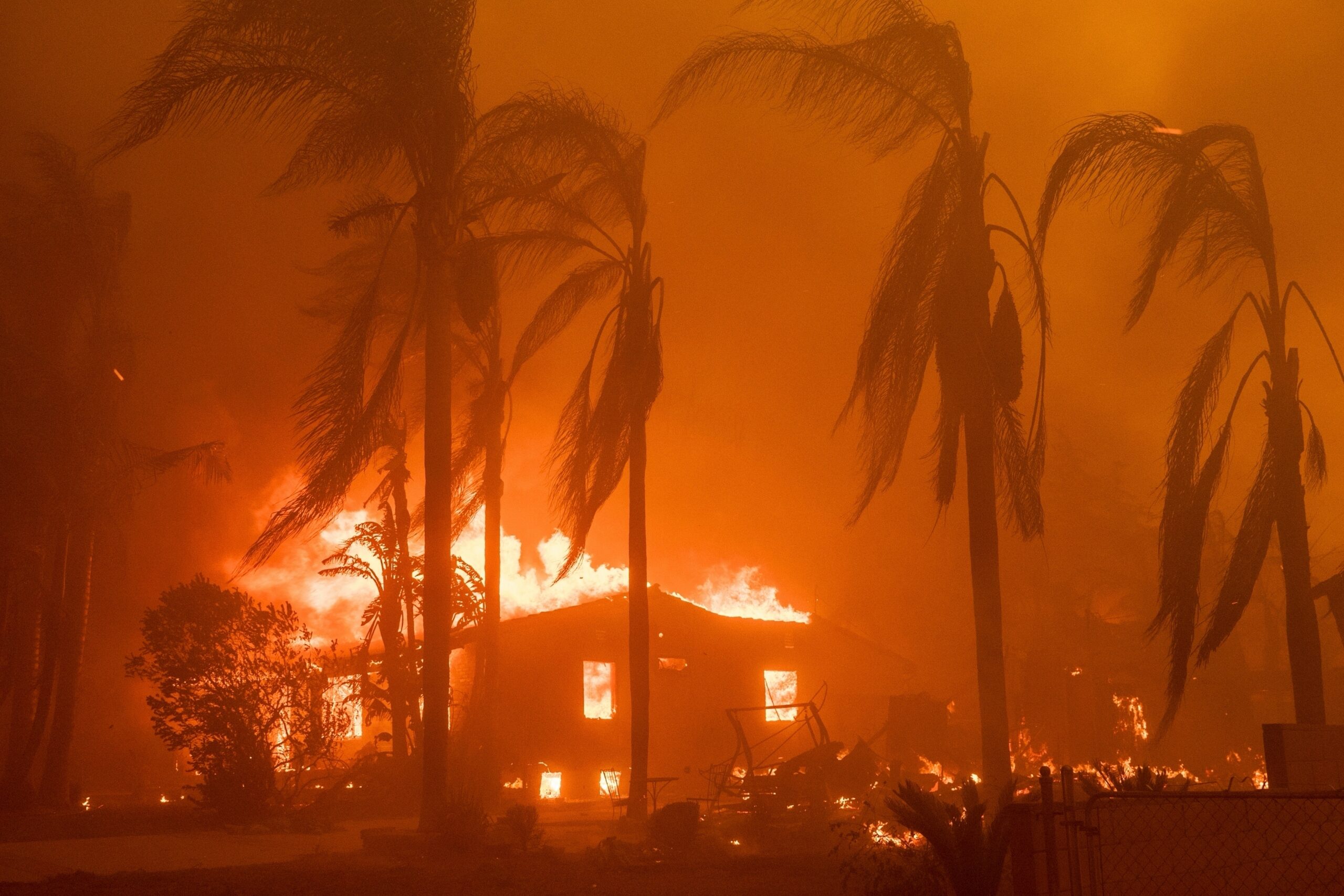 Wildfires Used To 'Go To Sleep' At Night. Climate Change Has Them ...